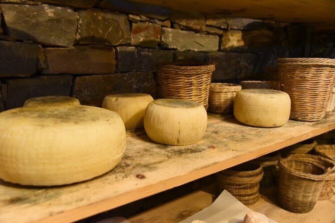 Cooking class at the Shepherd's Shelter in Rethymno - The Itinerary: From Sheep’s Milk to a Full Meal