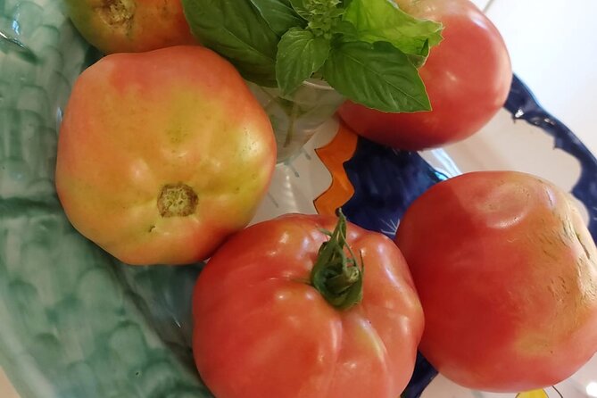 Cooking Class - Cook and Enjoy Local Dishes With Our Chef - Meeting Point and Accessibility