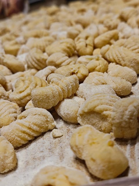 Cooking Class fresh pasta and tiramisù - FAQs