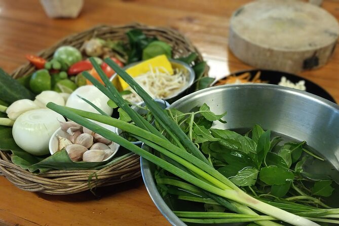 Cooking class in organic garden and local market tour ThaiCottage - Considerations Before Booking