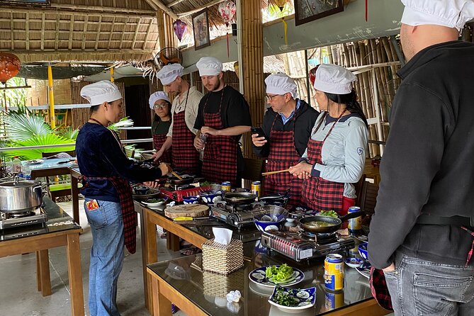 Cooking Class Lunch/ Dinner with Local Chef in Coconut Village - Who Will Love This Experience?