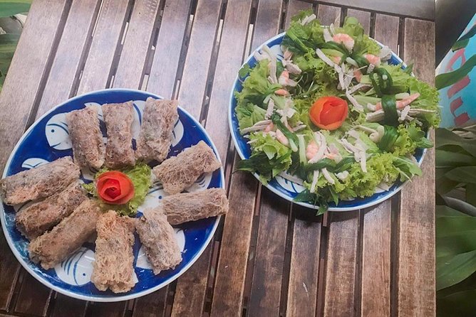 Cooking class, market tour and basket boat tour - FAQ