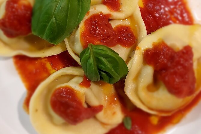 Cooking Class on a Family Farm in Chianti With Lunch - Why This Class Is a Must-Do in Tuscany