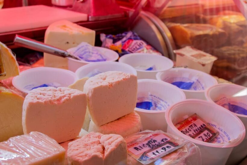 Cooking class, visit to the Catania market and light lunch - Practical Tips for Travelers