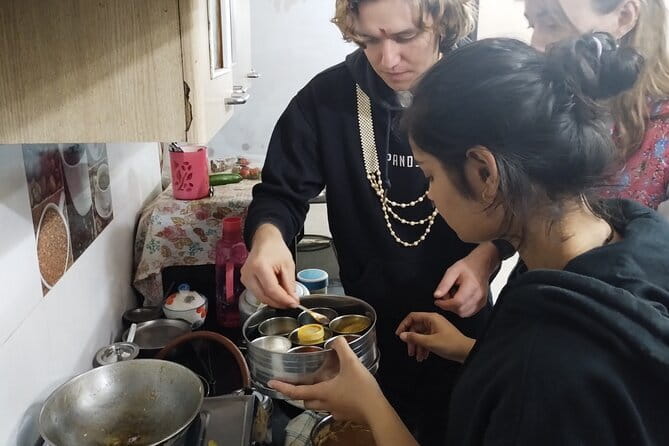 Cooking Class with Indian Family in Jaipur (Pickup & Drop Free) - FAQ