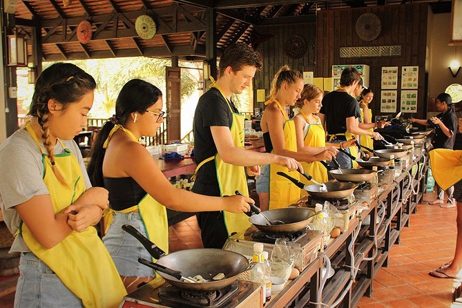 Cooking Experience at Lanta Thai Cookery School From Koh Lanta - Introduction