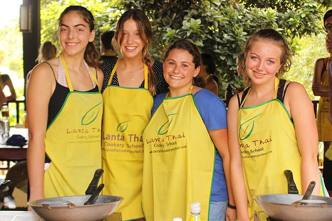 Cooking Experience at Lanta Thai Cookery School From Koh Lanta - The Cooking Experience: What You Can Expect