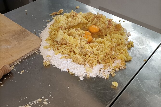 Cooking Lesson: Fresh Pasta - Meeting Point and Additional Details