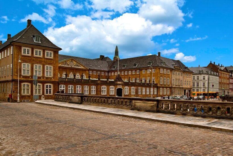 Copenhagen: Old Town and Nyhavn Private Family Tour - Frequently Asked Questions