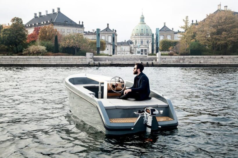 Copenhagen: Private Boat Tour with Captain (Lite) - A Closer Look at the Experience