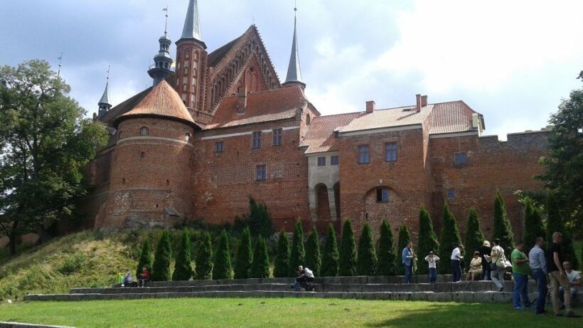 Copernicus Trail in Frombork Private Tour from Gdansk by Car - Key Points