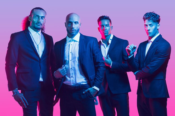 Coqtales Show: The Hottest Male Show in Amsterdam, Magic Mike - Securing Your Spot: Advance Reservations and Seating Recommendations