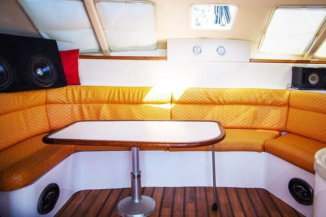 Coral, Racha and Maithon Island Luxury Yacht Charter For 15 Person From Phuket - Key Points