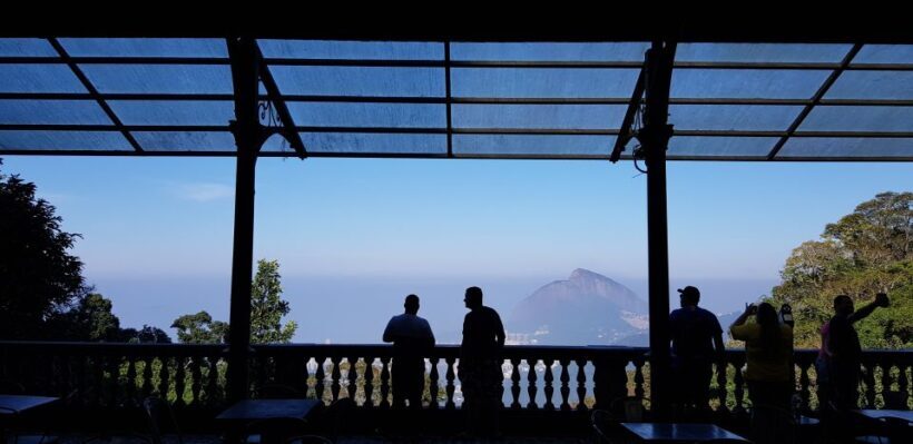 Corcovado, Sugarloaf Mountain, and Selarón Steps 6-Hour Tour - Frequently Asked Questions