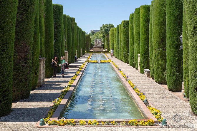 Córdoba: Alcazar Skip the Line Guided Tour - Highlights of the Tour