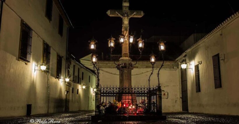 Cordoba at Night by Bike, Electric Bike - The Journey Through Córdoba at Night