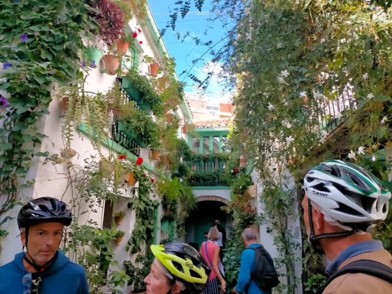 Cordoba Courtyards by Bike, Electric Bike - FAQ