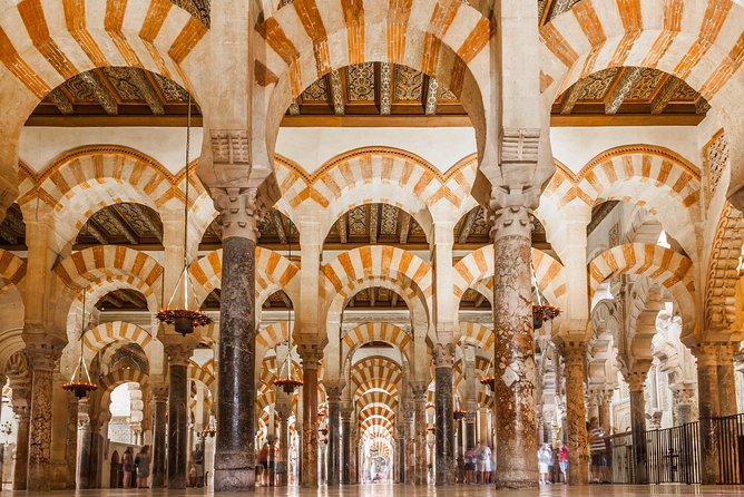 Cordoba Mosque & Jewish Quarter Tour Review - Visiting the Jewish Quarter