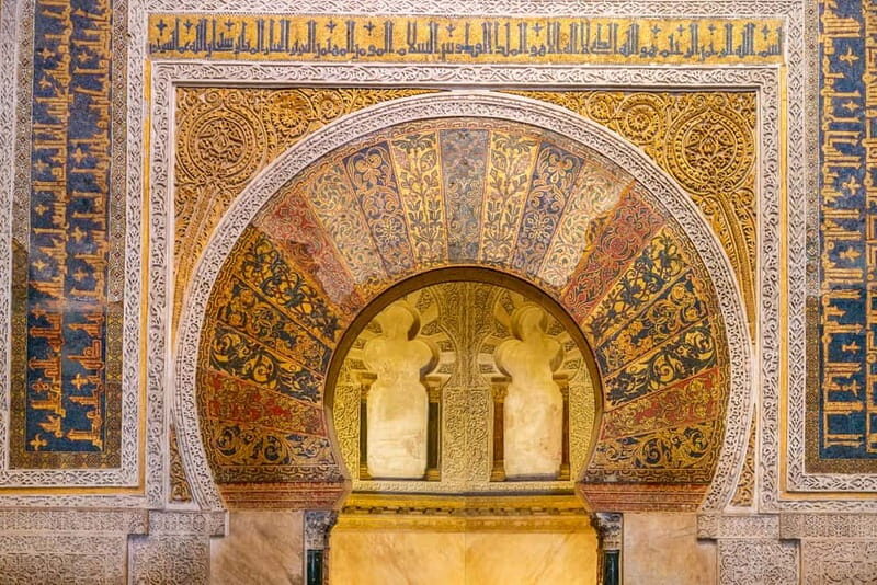 Córdoba: Mosque, Jewish Quarter & Tour with Ticket - Key Points