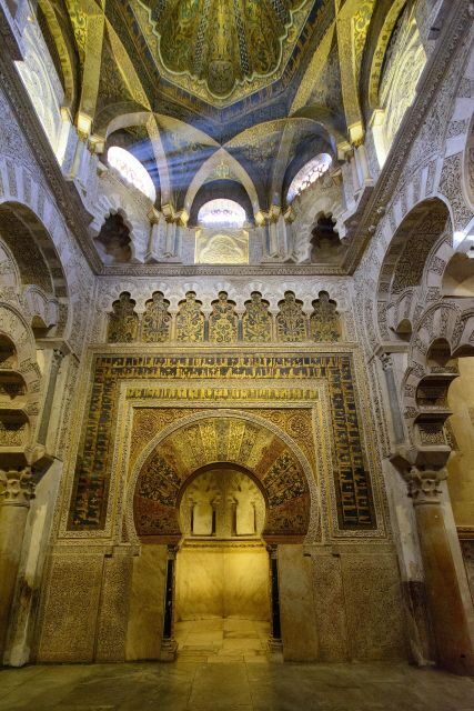 Cordoba - Private Tour including visit to the Fortress - Key Points