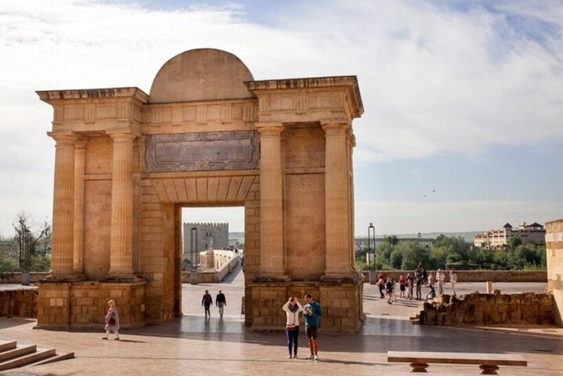 Cordoba's Historical Treasures: A Walking Tour - A Balanced Look at Cordoba’s Walking Tour