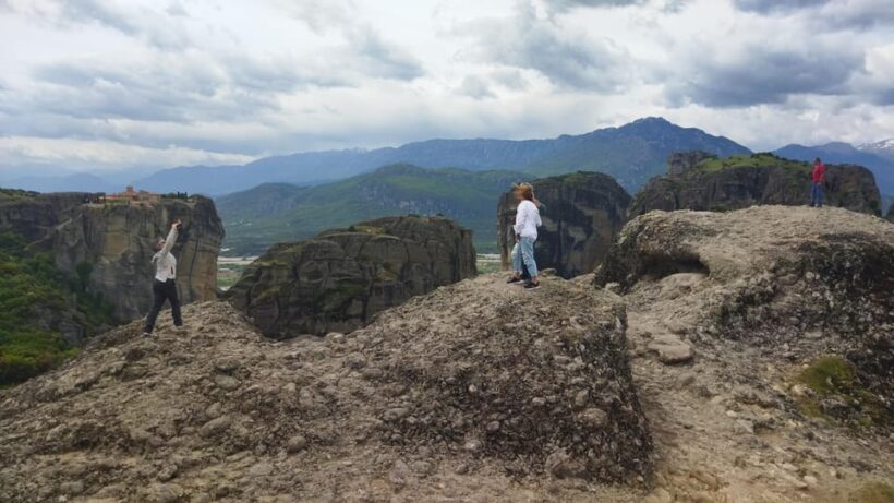 Corfu: Meteora private day tour from Corfu - FAQ