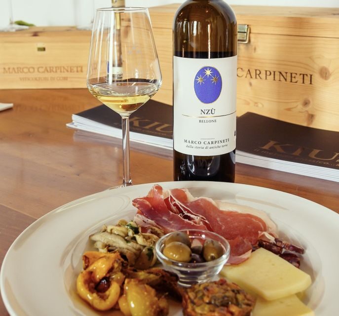 Cori: Guided Winery Tour with Light Lunch and Wine Tasting - Key Points