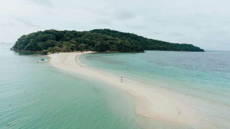 Coron Island & Beach Escapade Speedboat Tour in 1 day - Key Points