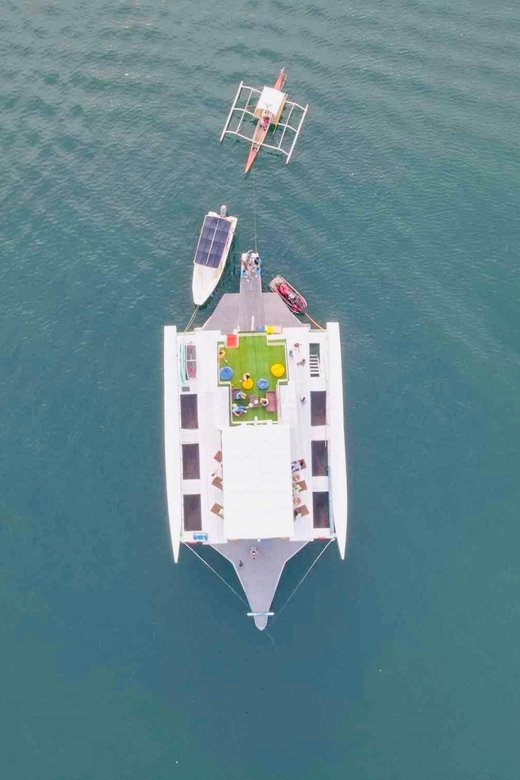 Coron Island: Premier Trimaran Tour - FAQ