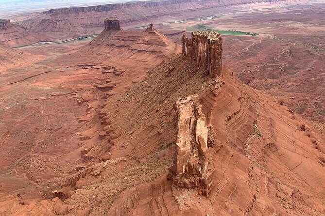 Corona Arch & Canyon Run Heli Tour - 20 minutes - The Sum Up