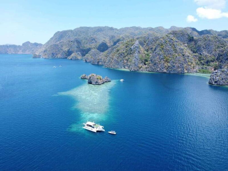 CORON:ISLAND TOUR A Lakes and Snorkeling with Corals - An Introduction to Coron Island Tour A