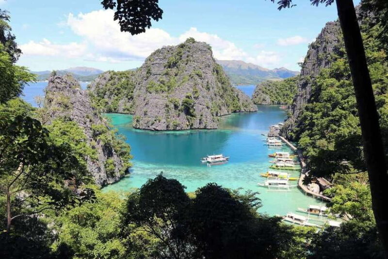 CORON:ISLAND TOUR A Lakes and Snorkeling with Corals - Daily Itinerary Breakdown