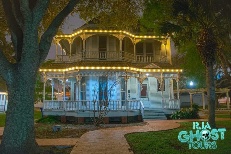 Corpus Christi: Guided Ghost Tour - What to Expect from the Ghost Tour