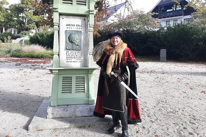 Cosmopolitan Medieval Bled Walking Tour - Scenic Views of Lake Bled