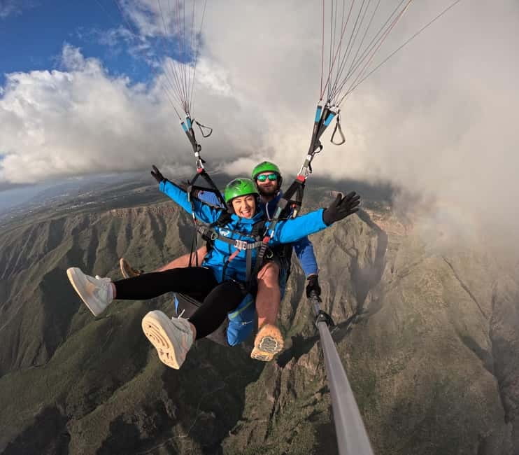 Costa Adeje, Paragliding with pick up service and 5 free photos! - FAQs