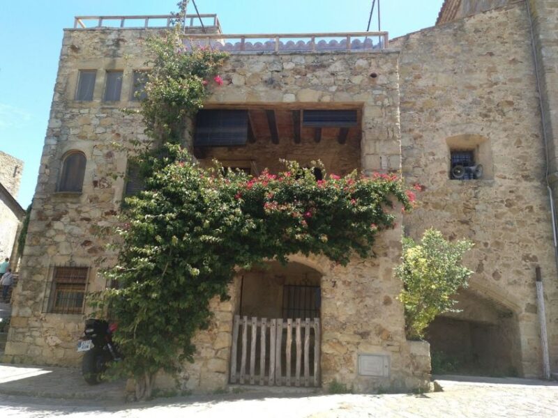 Costa Brava and Medieval Villages Full Day Tour - Medieval Marvel: Pals and Peratallada