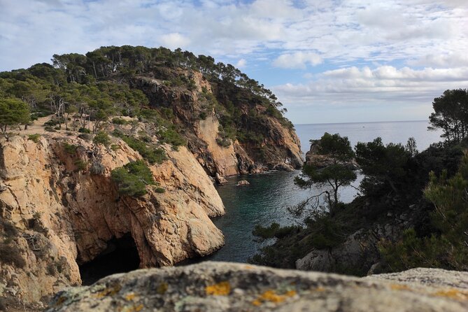 Costa Brava Coast Hike and Snorkel From Barcelona With Lunch - Traveler Reviews