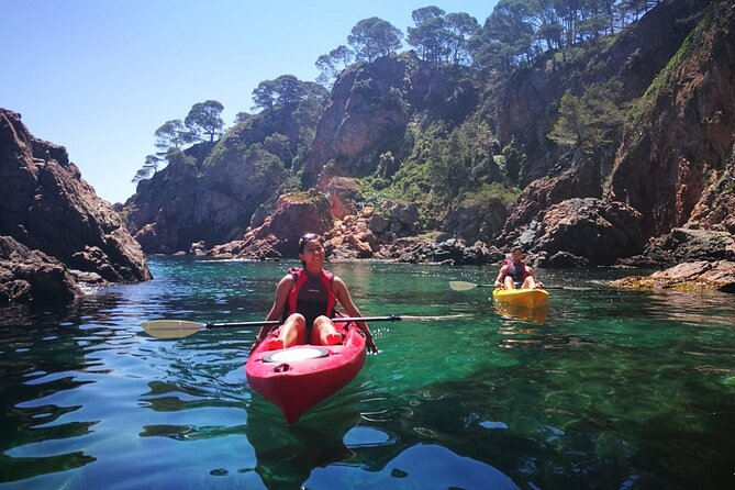 Costa Brava Kayak Experience With Snorkel From Barcelona - Picnic on the Beach: Whats for Lunch?