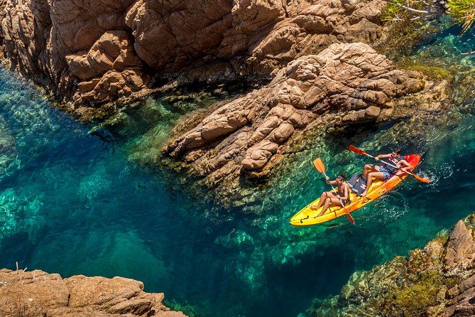 Costa Brava Kayaking and Snorkeling Small Group Tour with Lunch - Why This Tour Works Well