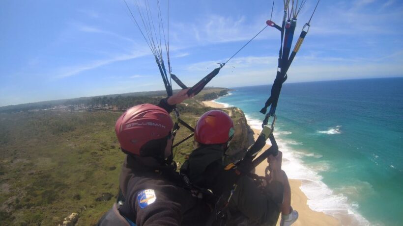 Costa de Caparica: Paragliding Tandem Flight - An Overview of the Paragliding Experience