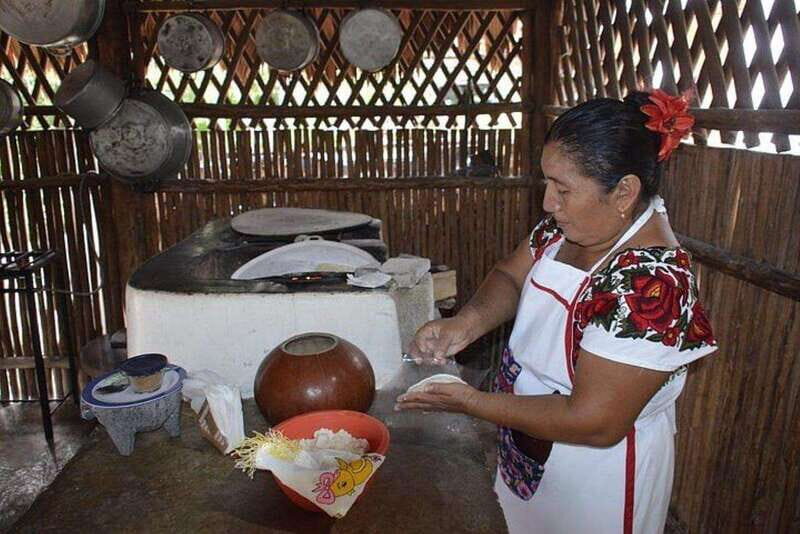 Costa Maya: Bacalar Seven Color Lagoon and Mayan Experience - FAQ