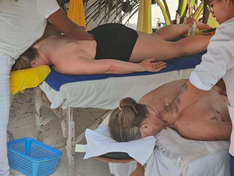 Costa maya :Beach Club Experience + relaxing massage - Key Points