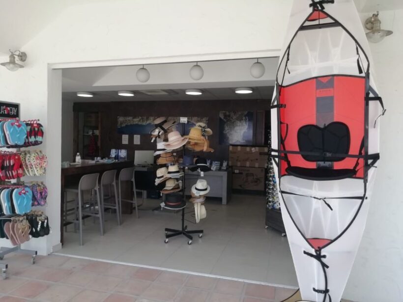Costa Tropical: Luxury Catamaran Trip with Lunch - Key Points