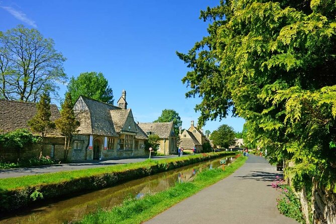 Cotswolds Countryside Tour by Coach: Villages, Views, and Lunch - Practical Tips for Travelers