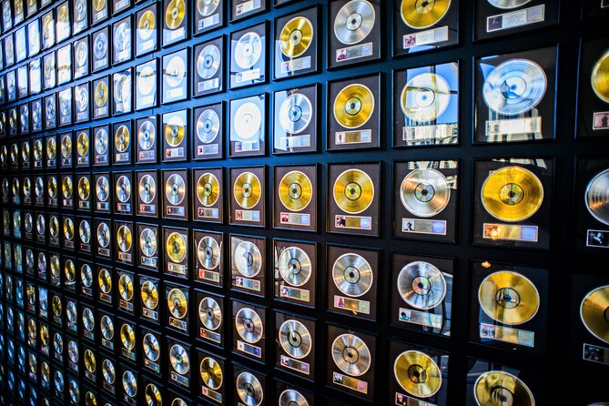 Country Music Hall of Fame Admission With Audio Guide - Accessibility and Additional Information