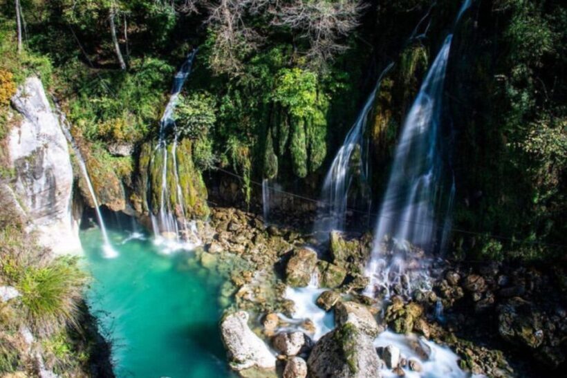 Countryside, Medieval Village and Lake Private Guided Tour - Practical Tips for Your Day Trip