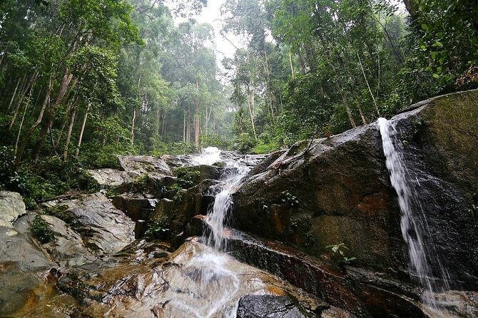 Countryside Tour Waterfall, Hot Springs & Batu Caves With Lunch - FAQs