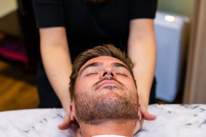 Couples Outdoor Bamboo Garden Massage or Ultimate Candlelight Signature Massage - What Does This Experience Offer?