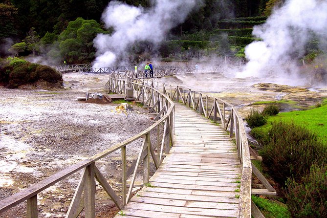 Couples PRIVATE Hybrid 4X4 Tour - Furnas (Inc Hot Springs and 3 Course Lunch) - Exploring Furnas