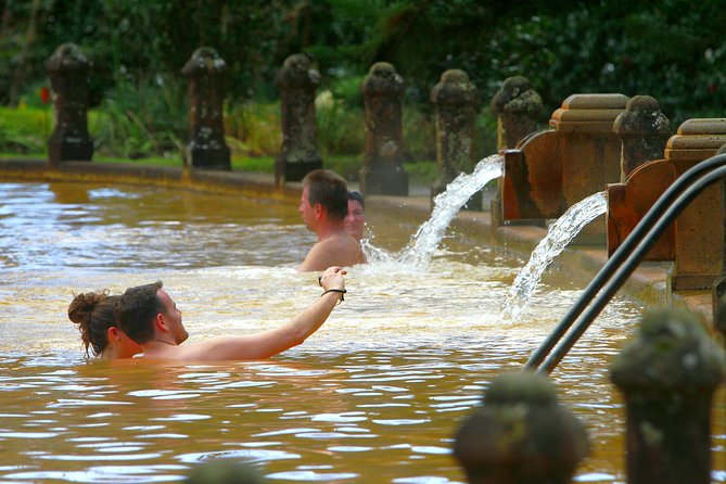 Couples PRIVATE Hybrid 4X4 Tour - Furnas (Inc Hot Springs and 3 Course Lunch) - Lunch in the Volcanic Crater